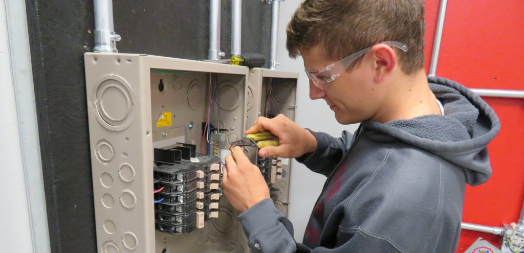 IBEW 743 JATC provides apprentices with good wages and quality benefits